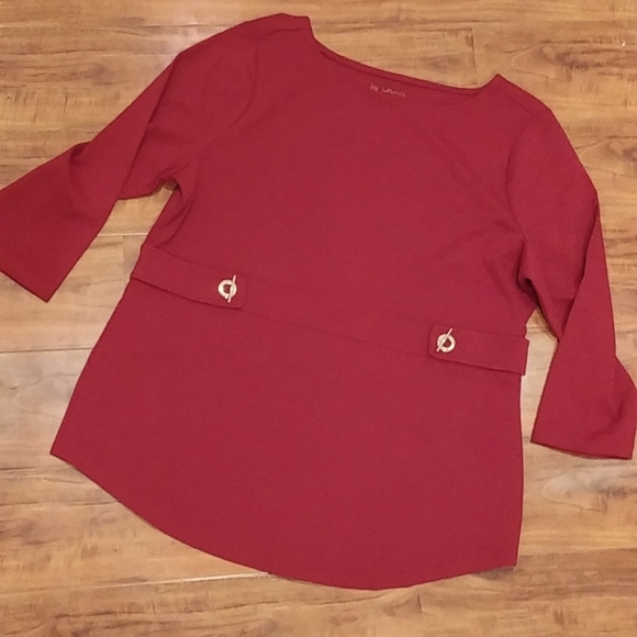 Chico's | Tops | Nwot By Chicos 34 Sleeve Deep Red Top With Gold ...